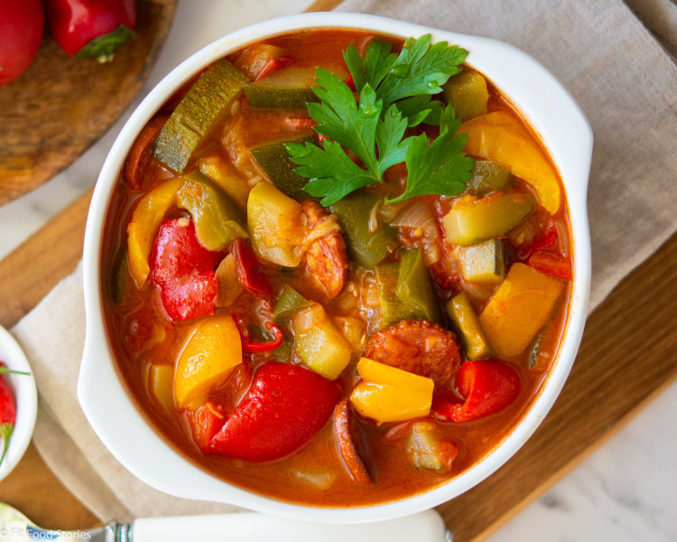 Leczo z cukinią i chorizo - Fit Food Stories - Jednogarnkowe